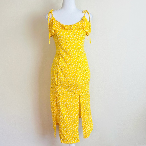 ASOS | Dresses | Nwt Asos Yellow Ditsy Floral Flounce Selftie Slit Midi ...